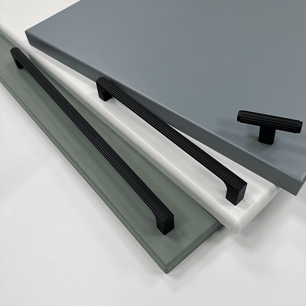 Black Hatherley Grooved D Handle | Sykes Distribution